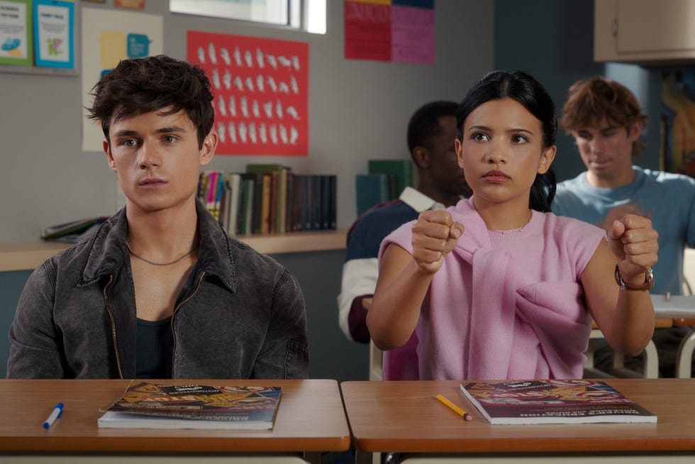 💌 Heartbreak Incoming: Netflix confirms My Life With the Walter Boys ...