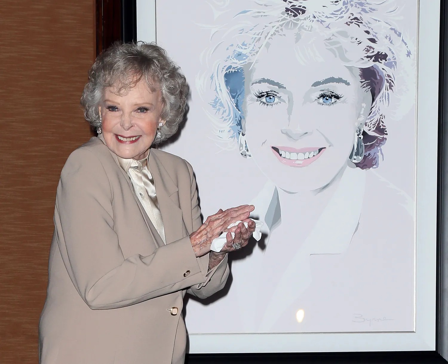 FAREWELL TO A LEGEND | June Lockhart — beloved star of Lassie and Lost ...