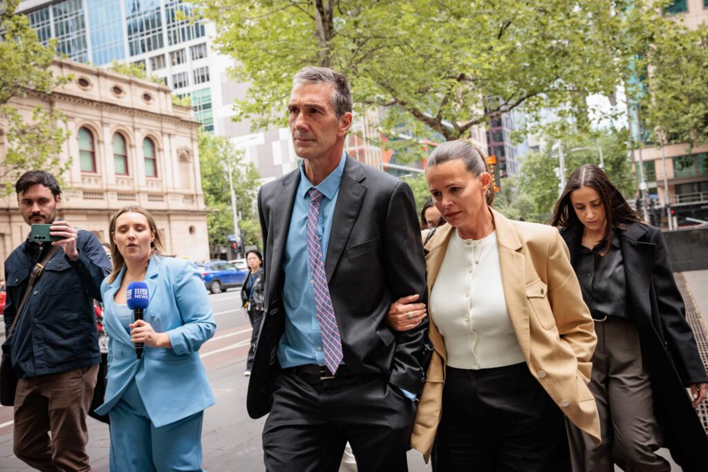 🚨 FOOTBALL ROYALTY SHAKEN 🚨 Stephen Silvagni broke down outside a ...